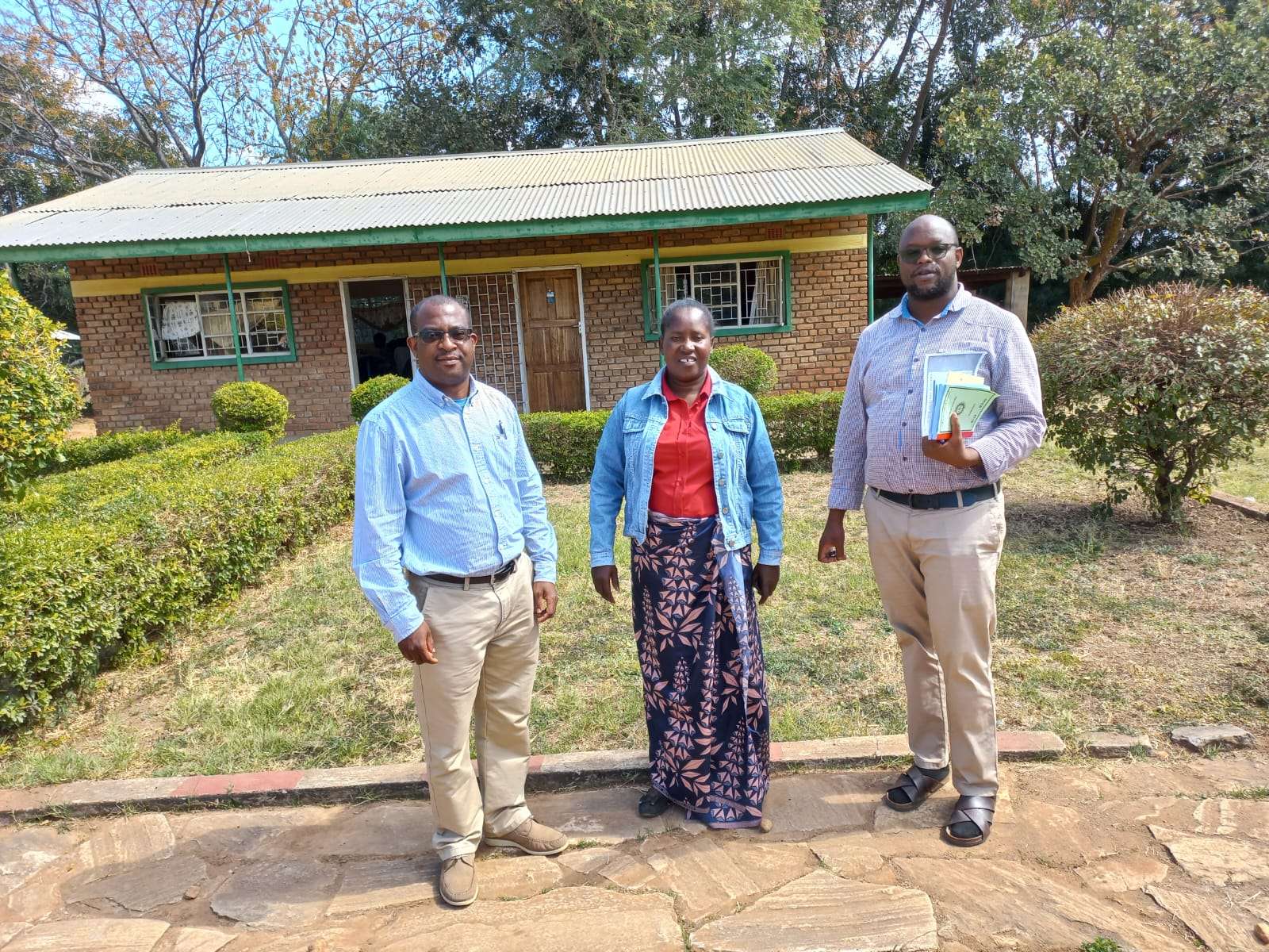 AJAN Director visits Chikuni Home Based Care in Chikuni Jesuit mission ...